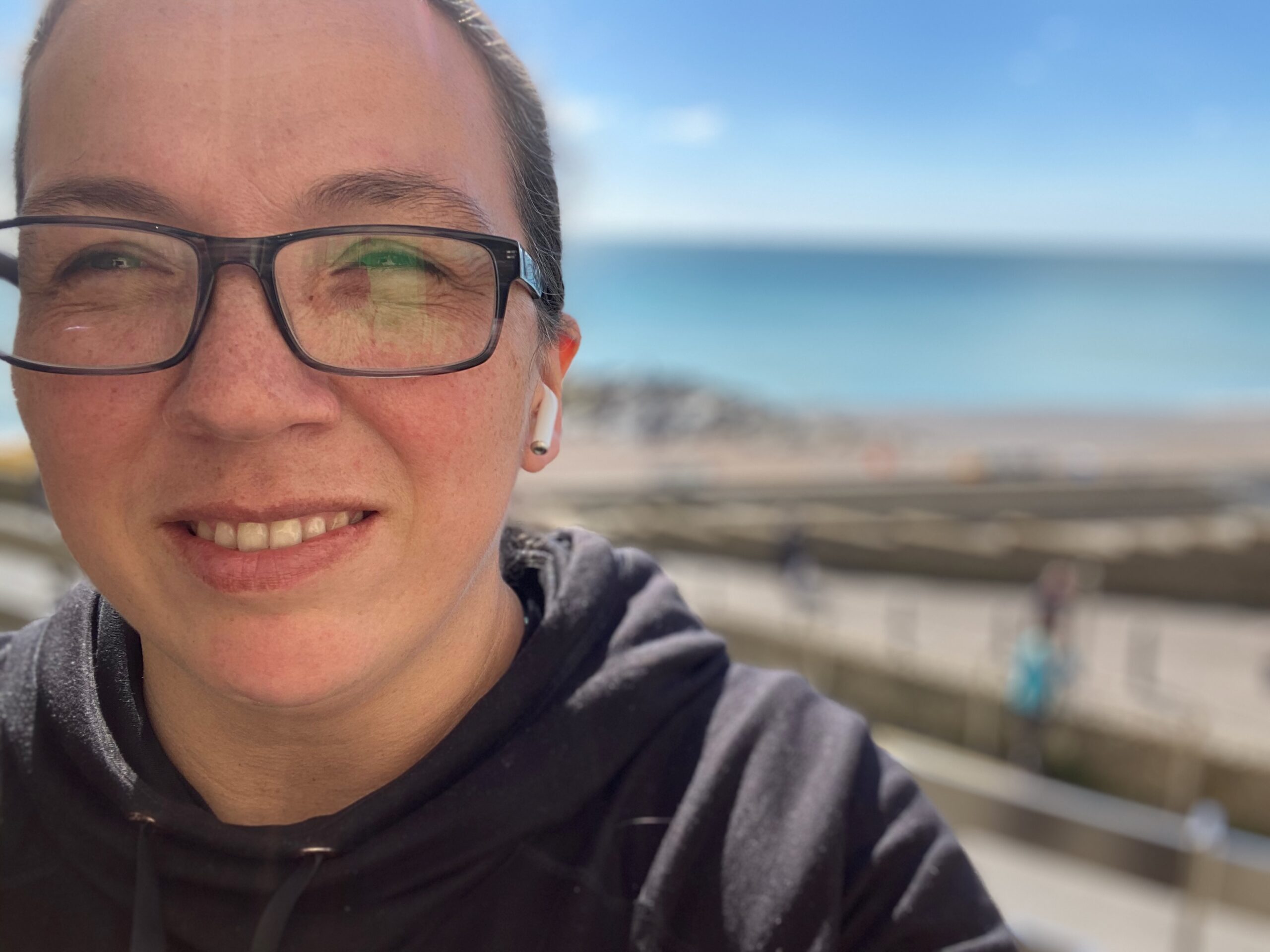 How to build a minimum viable community with Rosie Sherry - Quiip